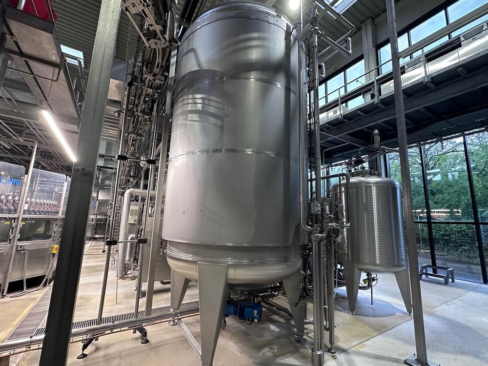 2006 Rieger s/s sterile vertical storage tank 16.100l | Dome Auctions