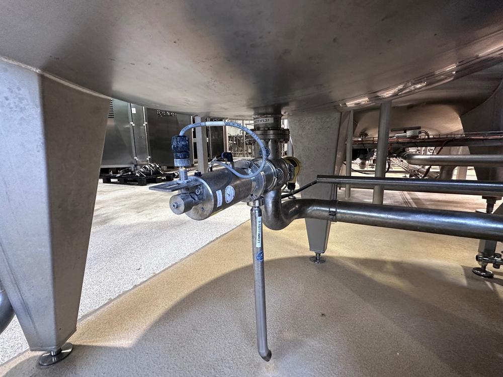 2006 Rieger s/s sterile vertical storage tank 3,060l | Dome Auctions