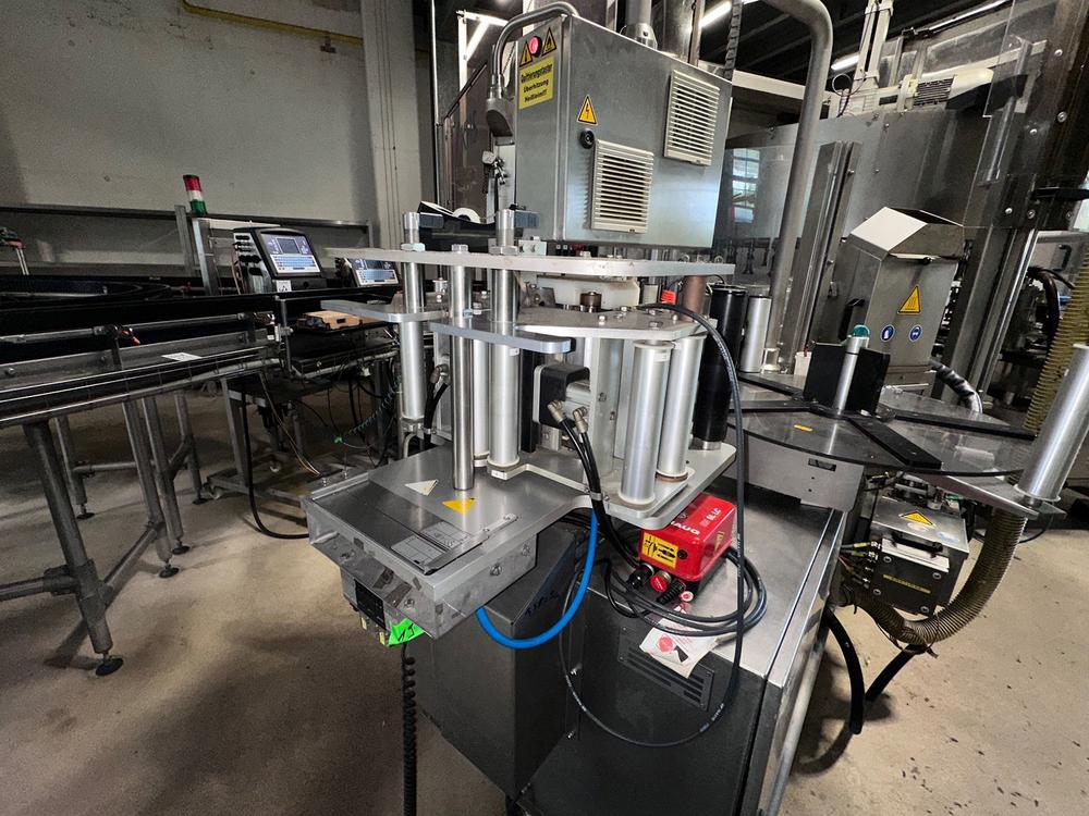 2010 KHS SK-EL-79 Labeling module 360 | Dome Auctions