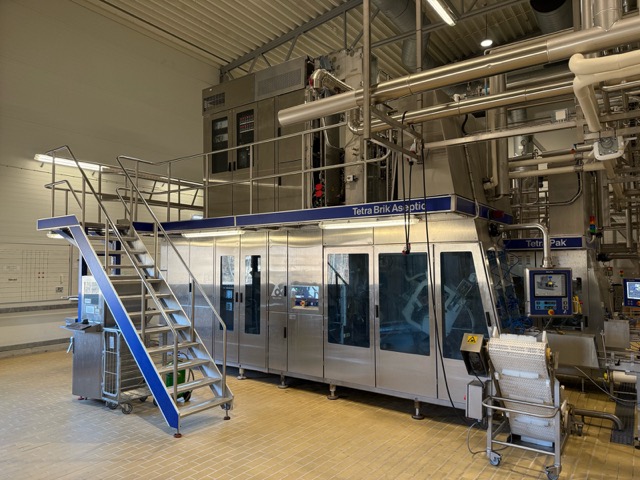 1997 Tetra pak TBA/21 1000 S Aseptic filling machine | Dome Auctions