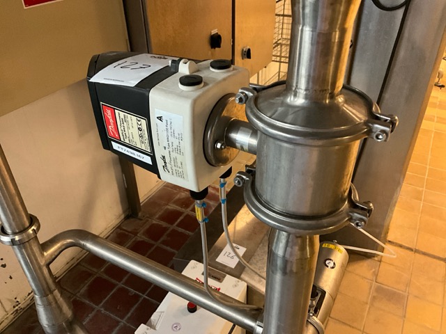 Danfoss MAG 6000 Flowmeter | Dome Auctions