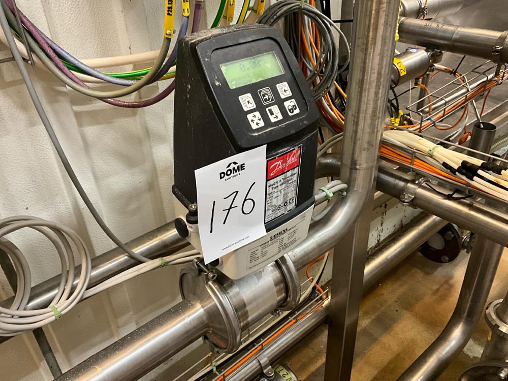 2005 Danfoss MAG 6000 Flowmeter | Dome Auctions