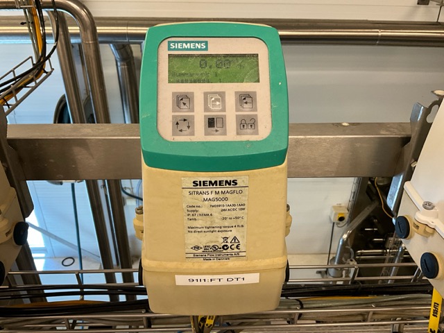 Siemens MAG 5000 flow meter (6x) | Dome Auctions