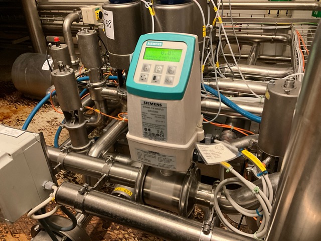 Siemens MAG 5000 flow meter | Dome Auctions