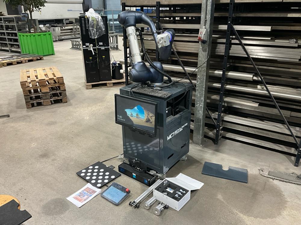 2021 Doosan JBS Tech M1013 cobot robotarm | Dome Auctions