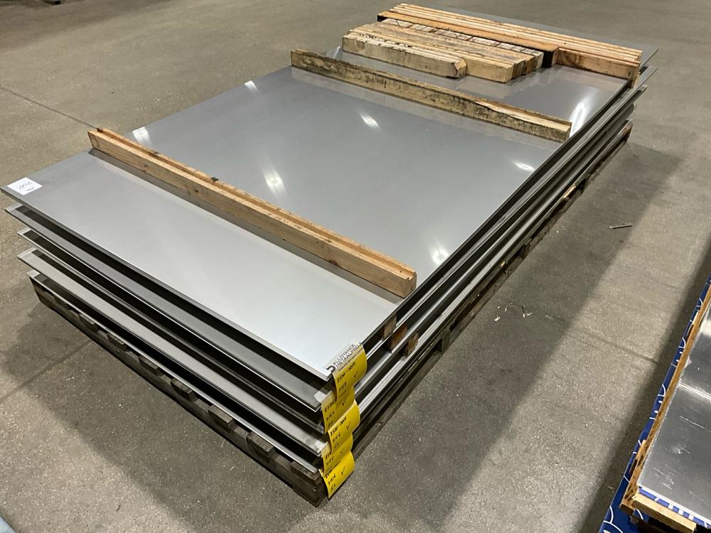 Stainless steel sheet material (approx. 3,8T) | Dome Auctions